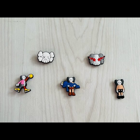 Shoes | Set Of 5 Kaws Character Croc Charms | Poshmark